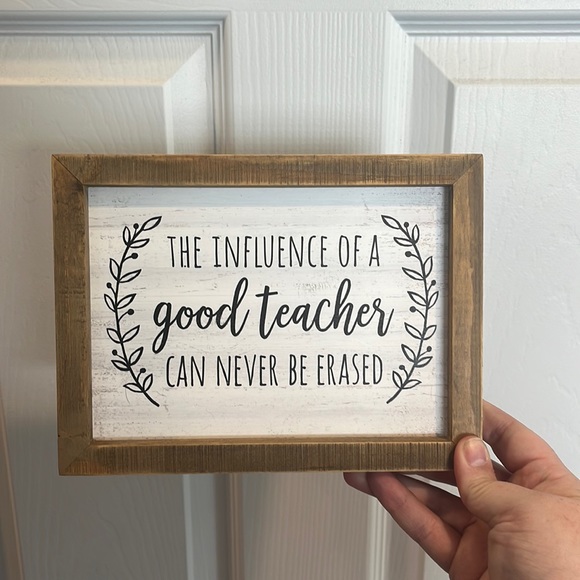 Hobby Lobby | Wall Decor | Hobby Lobby Tabletop Teacher Sign | Poshmark